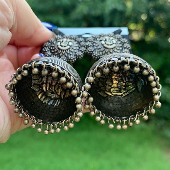 Jewelry | Nwt Large Bell Shape Dome Fringe Shaker Earrings | Poshmark